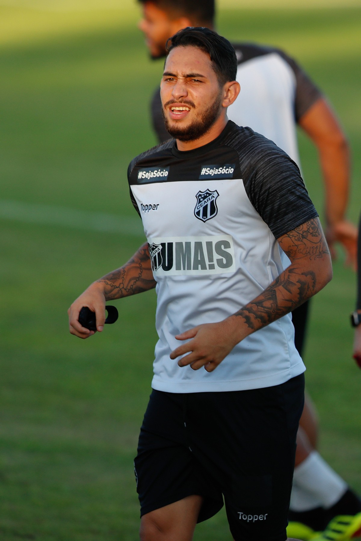 Leandro Carvalho tem pena reduzida e está livre para enfrentar o Vasco ...