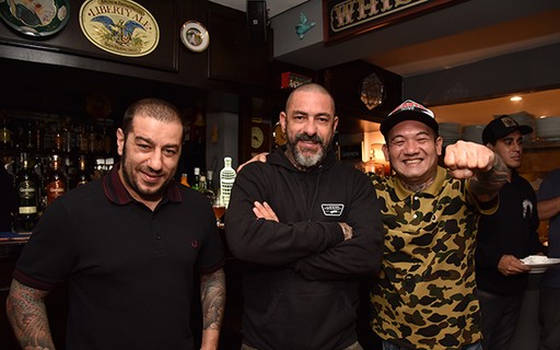 Henrique Fogaça e Fernando Badauí reinauguram gastropub - Quem | Agito