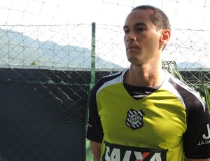 Sem condição física ideal, Rodrigo Souto deve esperar para estreia ...