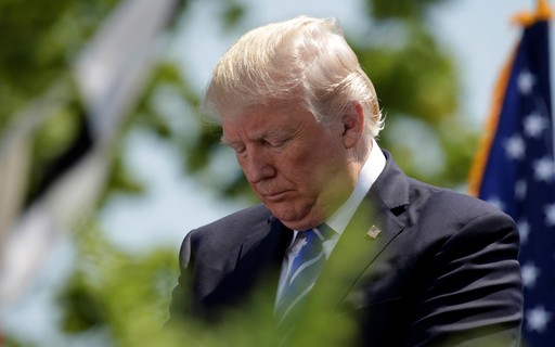 Em meio a polêmicas, Donald Trump completa 71 anos - Época Negócios | Mundo