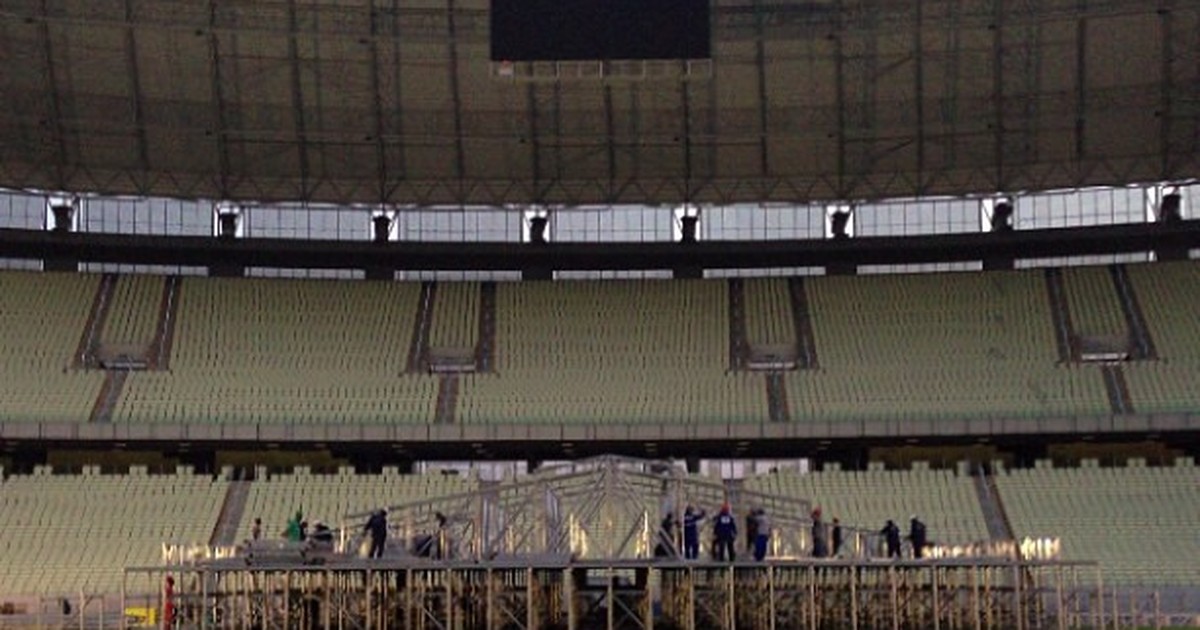 G1 - Palco de show da Beyoncé em Fortaleza começa a ser montado ...