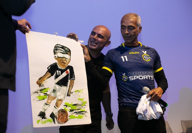 Romário leiloa seu primeiro NFT por R$ 50 mil - Época Negócios | Futuro ...