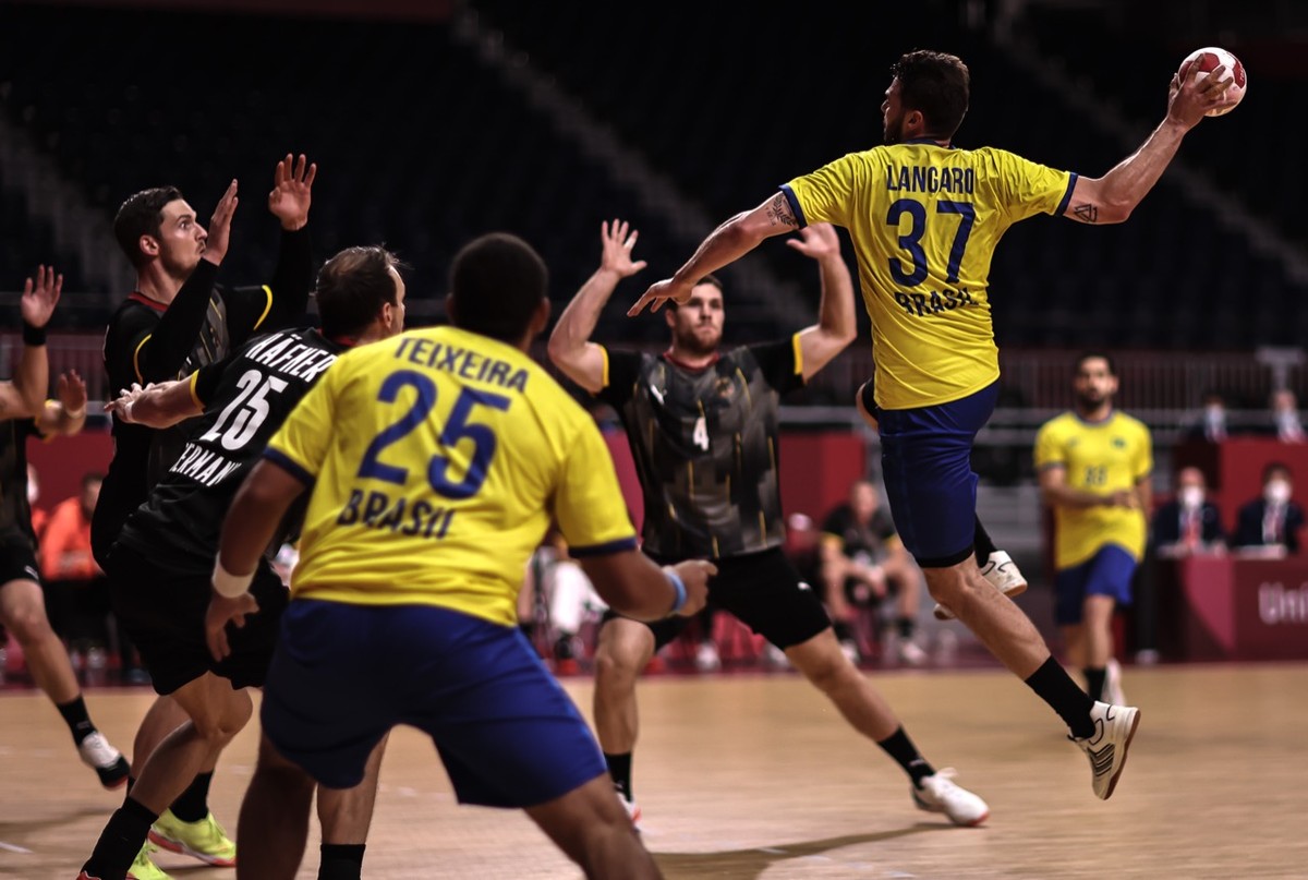 Handebol masculino abre série de mais de 40 Campeonatos Mundiais de ...