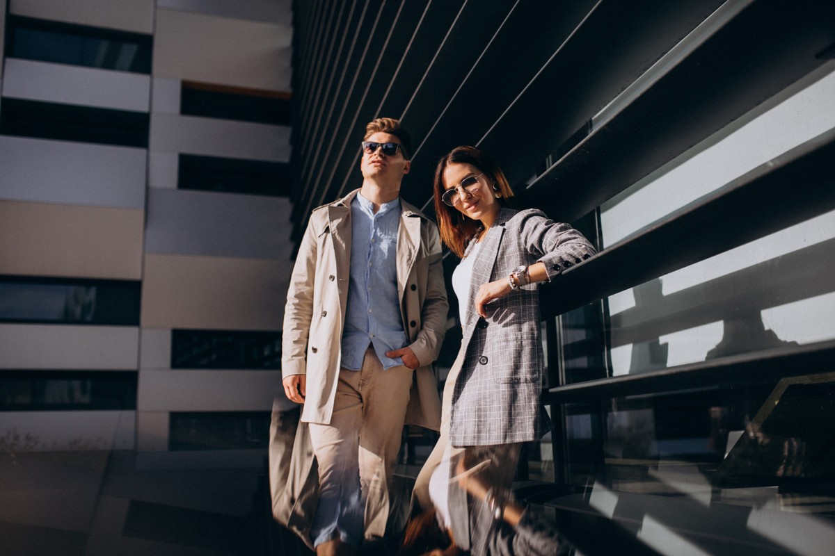 Moda atemporal: como investir em peças que atravessam o tempo ...