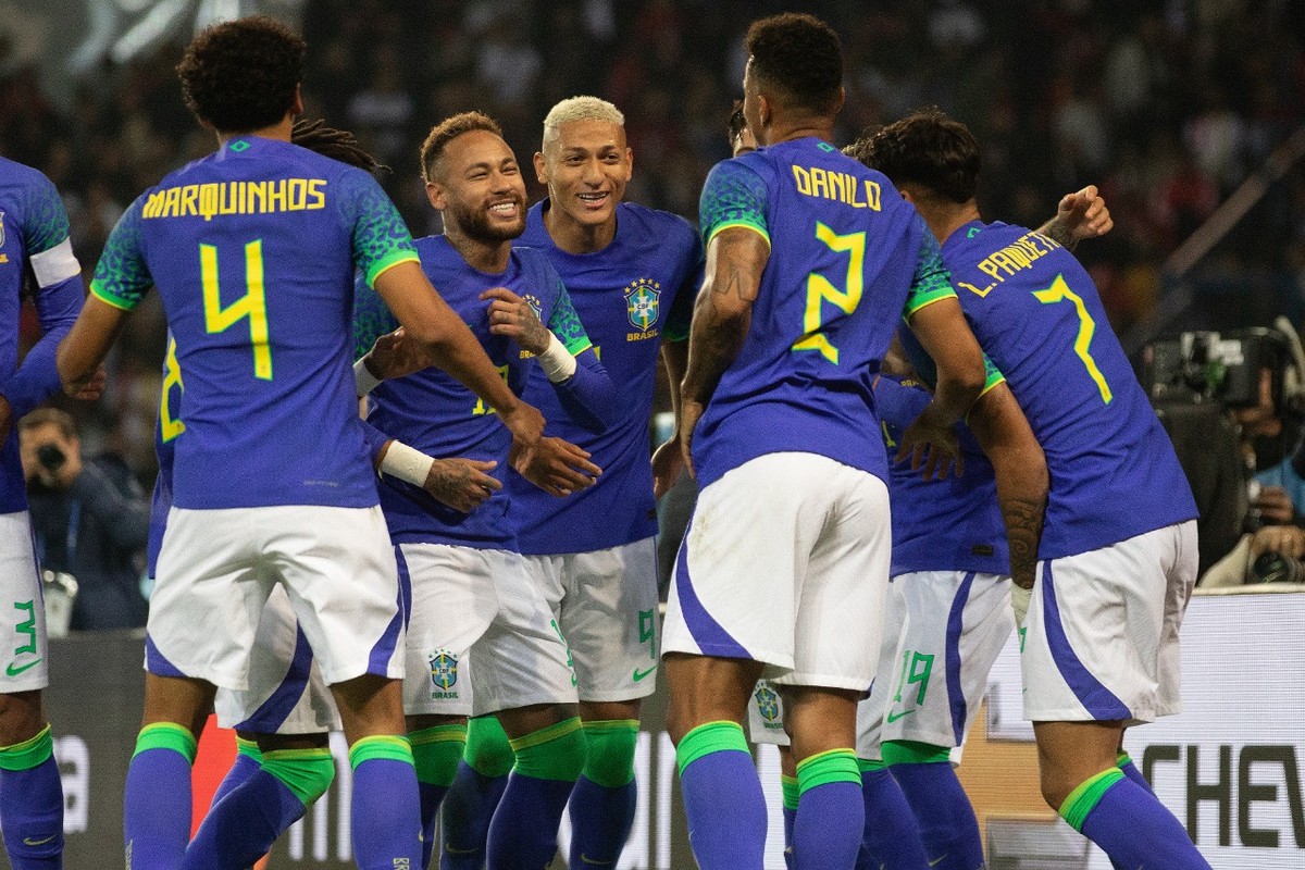 FIFA divulga ranking antes da Copa do Mundo, e Brasil abre vantagem na ...