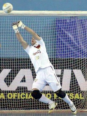 Boas atuações do goleiro Di Fanti não surpreendem técnico do Orlândia ...