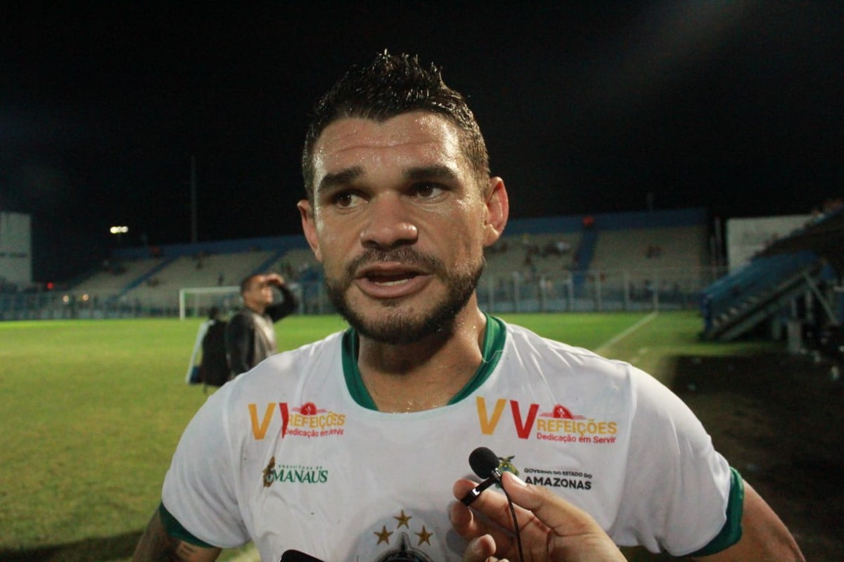 Capitão Derlan avalia ponto conquistado fora de casa: "O importante foi ...