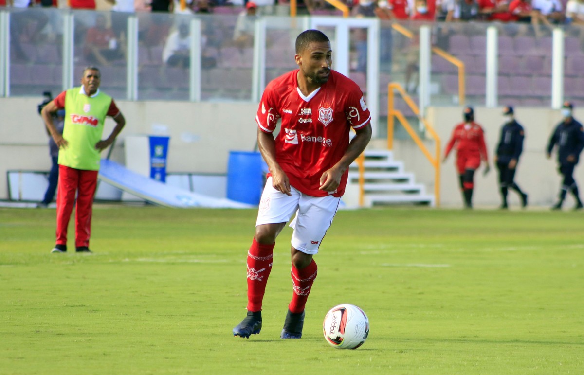 Em comum acordo, Sergipe e Márcio Lima rescindem contrato | sergipe | ge