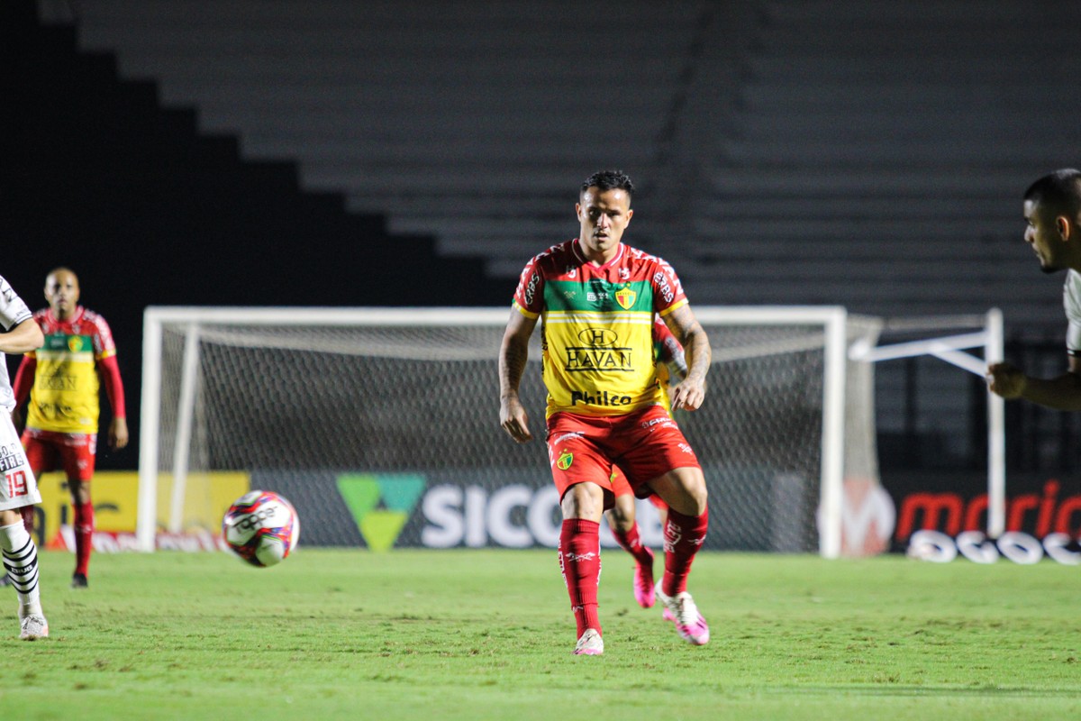 Atuações: Edu conquista a maior nota apesar de derrota do Brusque ...