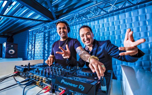 Em meio à pandemia na Holanda, DJs unem forças para maratona recorde ...