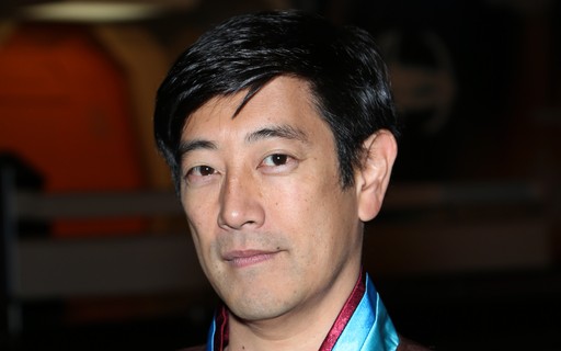 Ator e apresentador do 'Caçadores de Mitos', Grant Imahara morre aos 49 ...