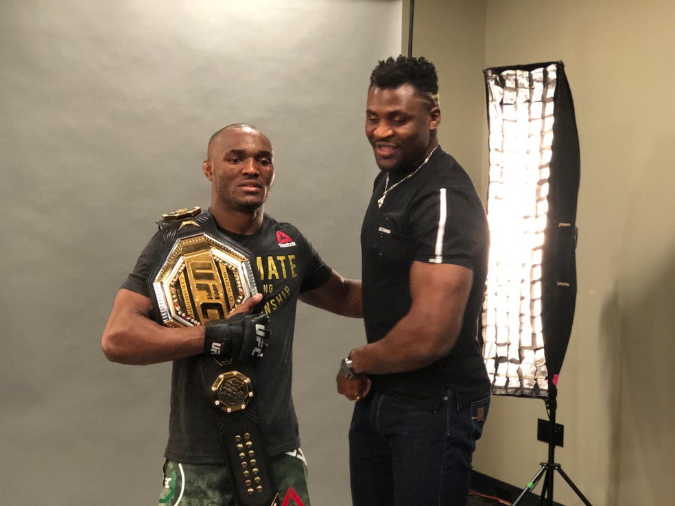 Israel Adesanya revela sonho de levar o UFC para a África pela primeira ...