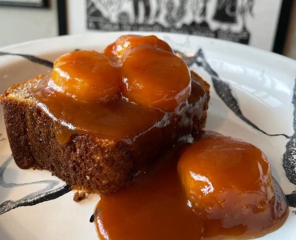 Bolo de banana com caramelo salgado da Kátia Barbosa | Mestre do Sabor ...