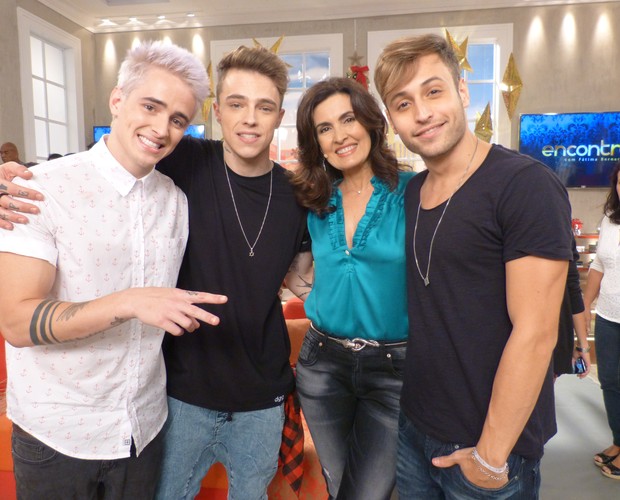 Por pedido de fã, banda Fly estreia na TV no 'Encontro com Fátima ...