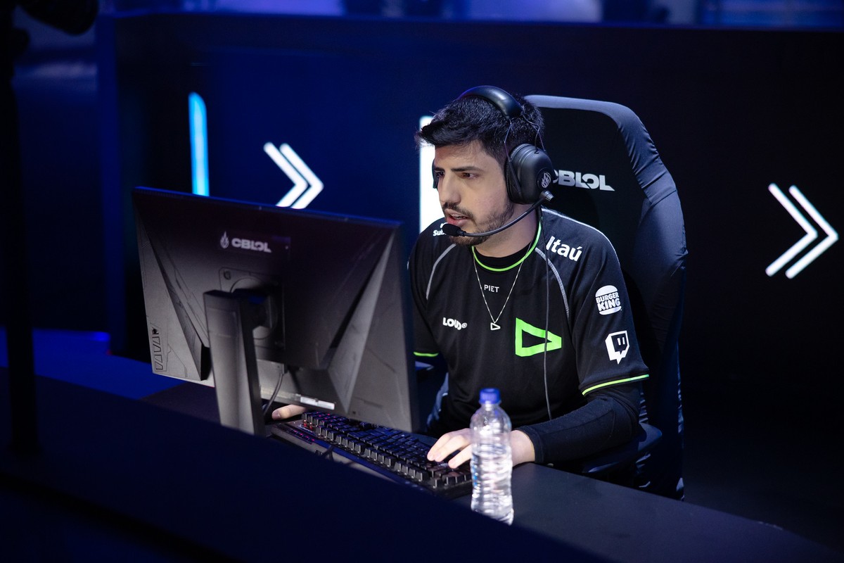 Early Game #124: Robo e Von discutem chances da LOUD no Worlds 2022 ...