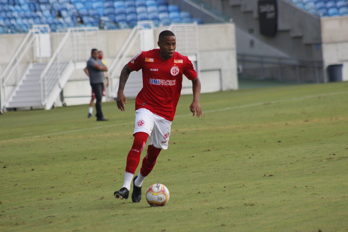 América-RN renova com lateral-direito Everton Silva para a temporada ...