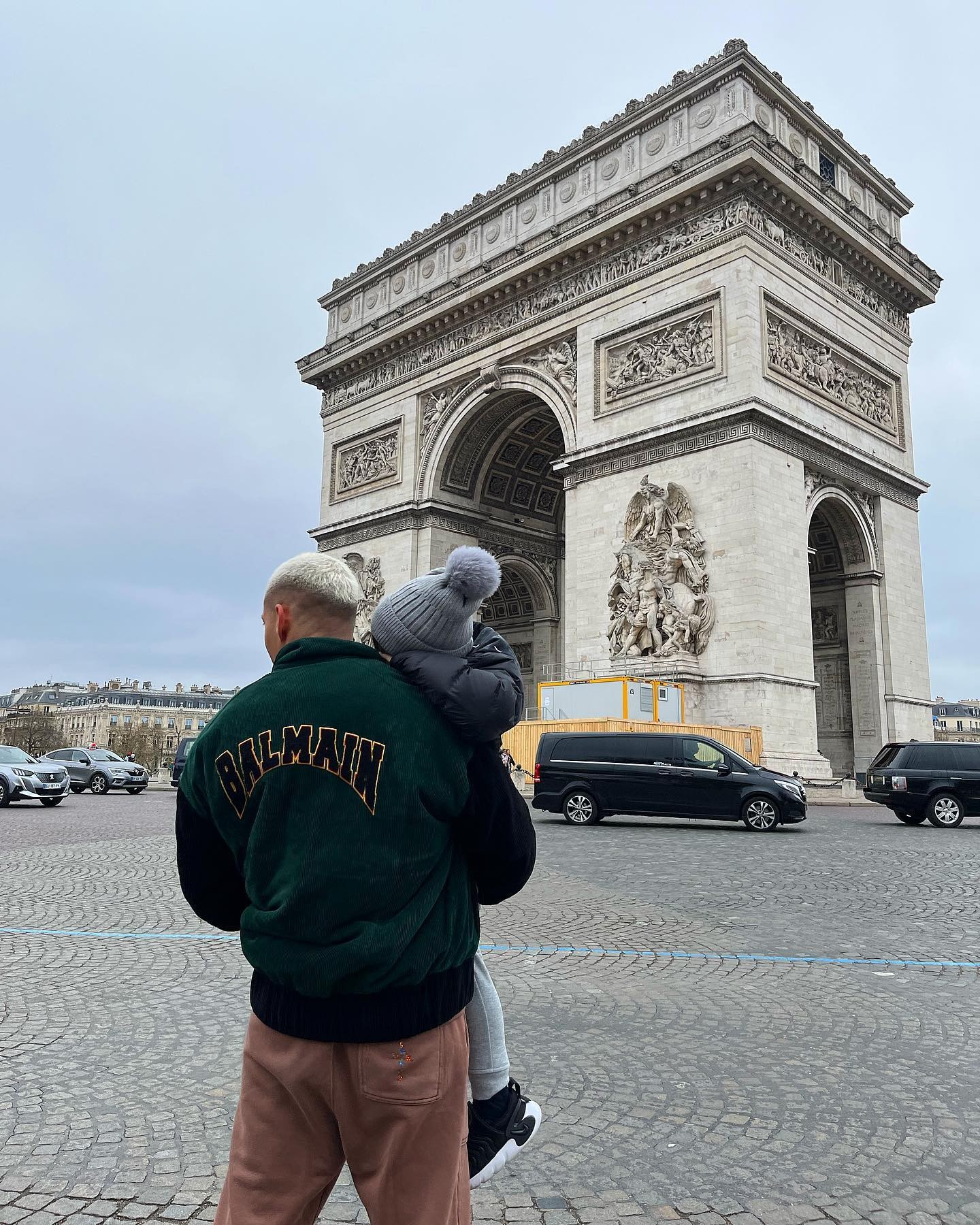 Favela venceu! Poze do Rodo, Filipe Ret e L7nnon agitam Europa com ...