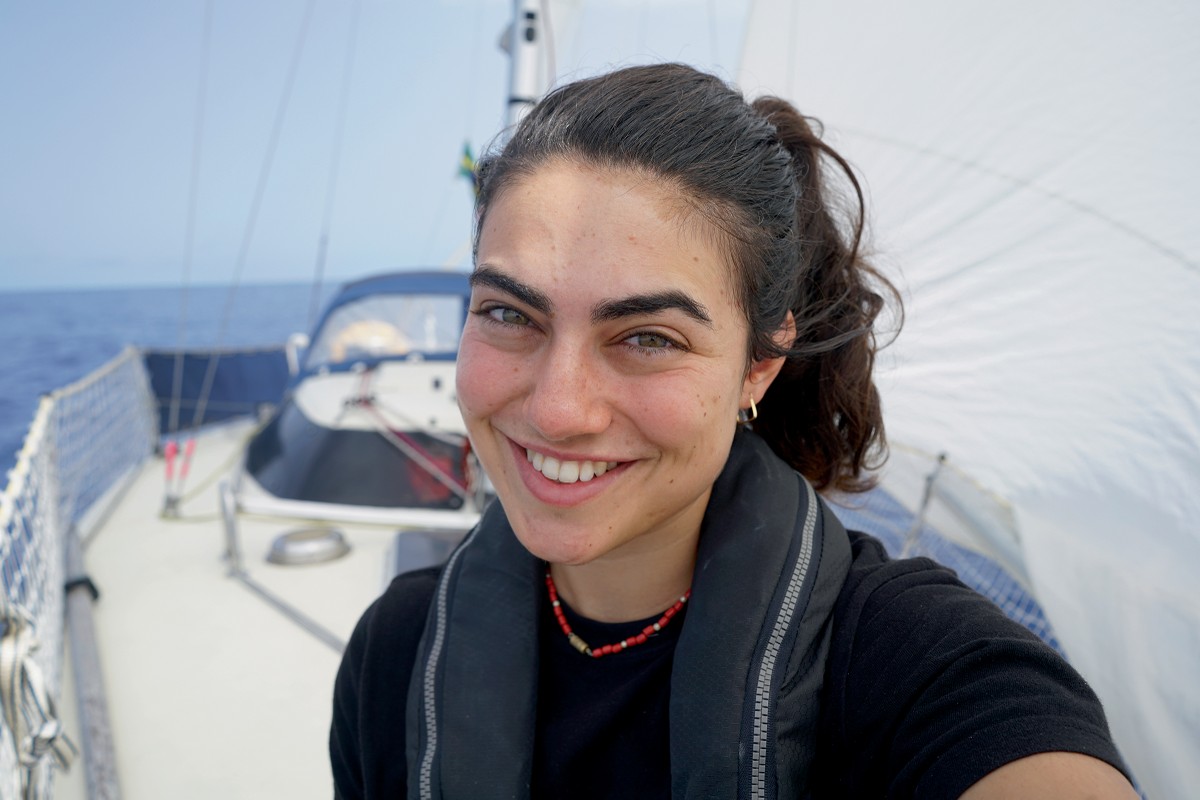 Mais jovem a cruzar sozinha o Atlântico, Tamara Klink lança collab de ...