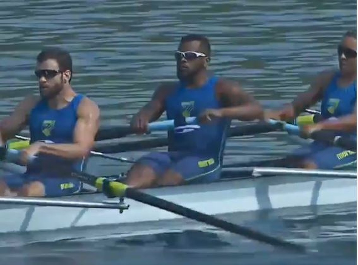 Barco brasileiro avança à semifinal do Quatro com Misto PR3 do Mundial ...