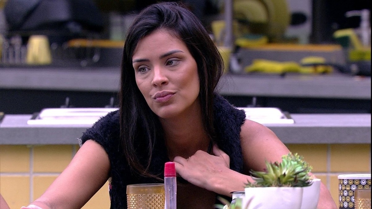 Ivy declara: 'Até que ponto isso é um grupo?' | casa bbb | gshow