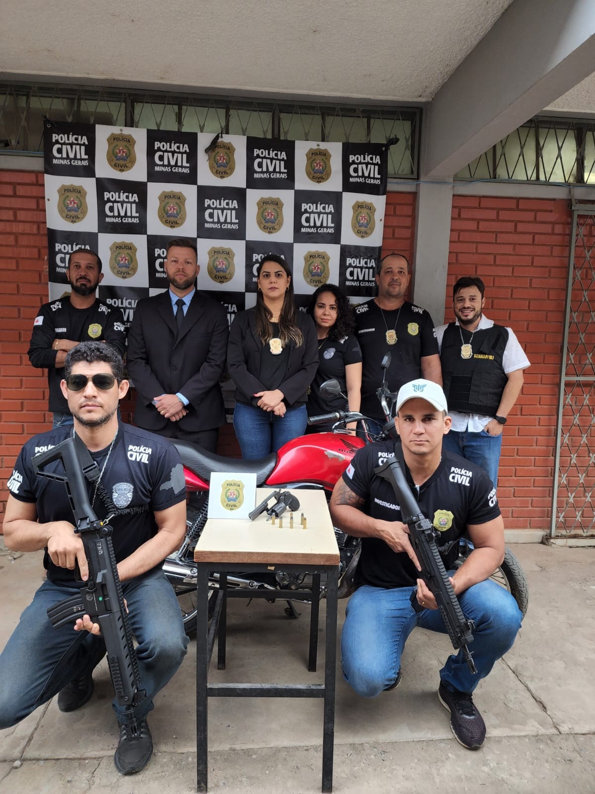 Suspeito De Atirar Em Rapaz é Preso Em Verdelândia Ele Conduzia A