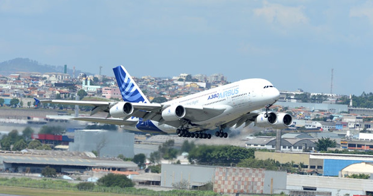 G1 - A380 'visita' aeroportos de São Paulo e do Rio nesta quinta-feira ...