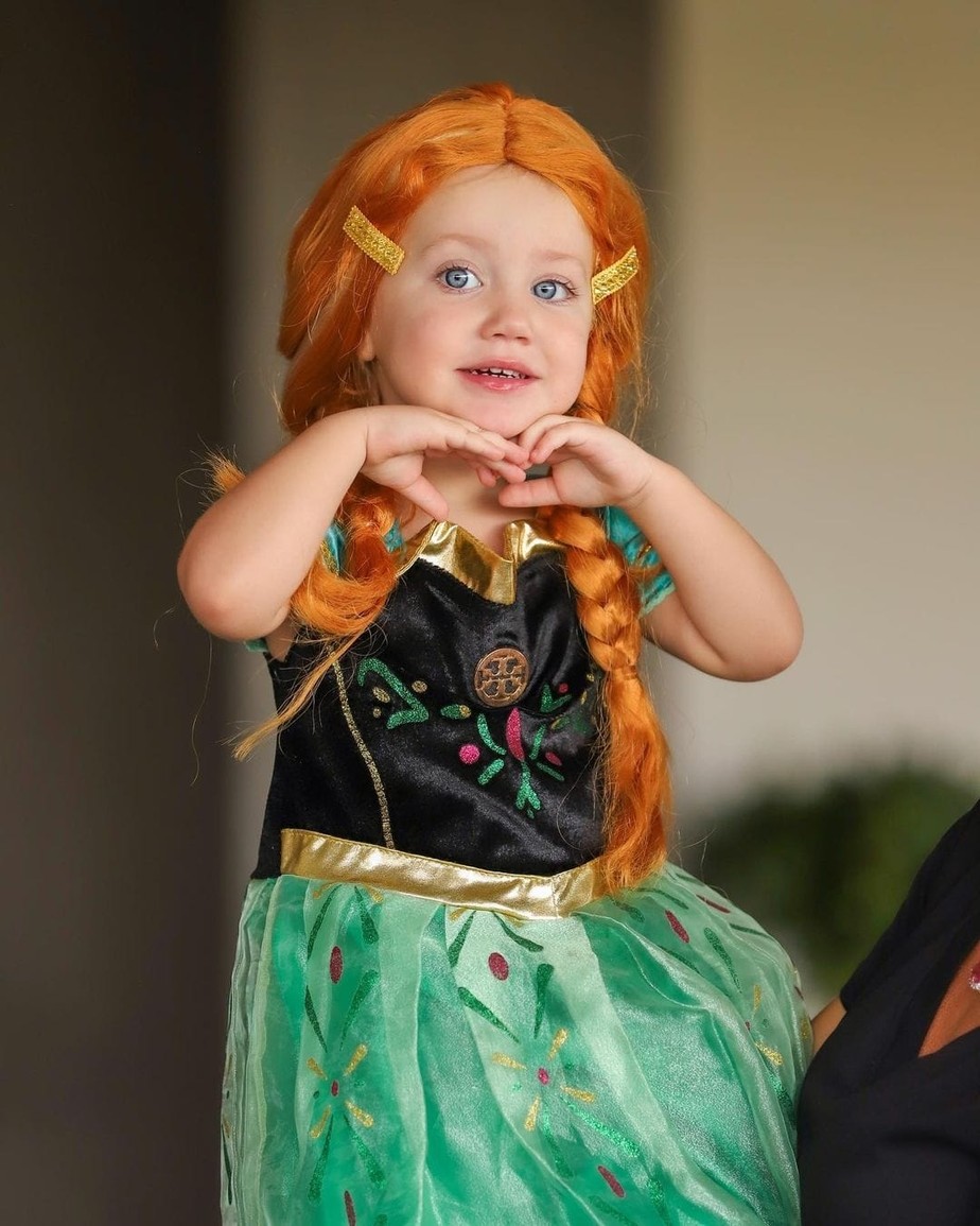 Roberto Justus encanta a web com cliques da filha, Vicky | Celebridades ...