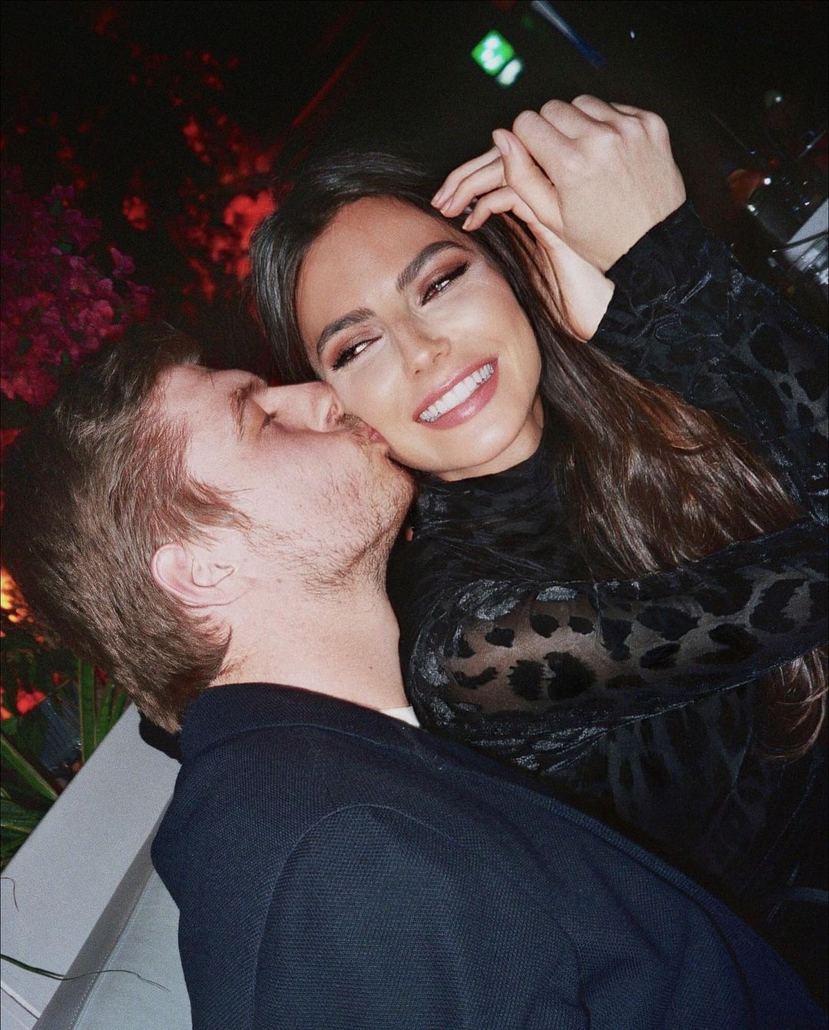 Kelly Piquet comemora aniversário com Max Verstappen, em Mônaco ...