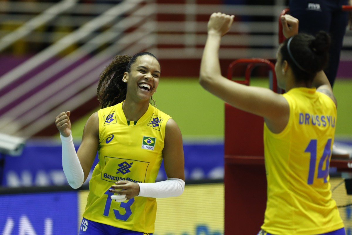 Amanda cresce e se firma na seleção aos olhos da torcida: "É muito ...