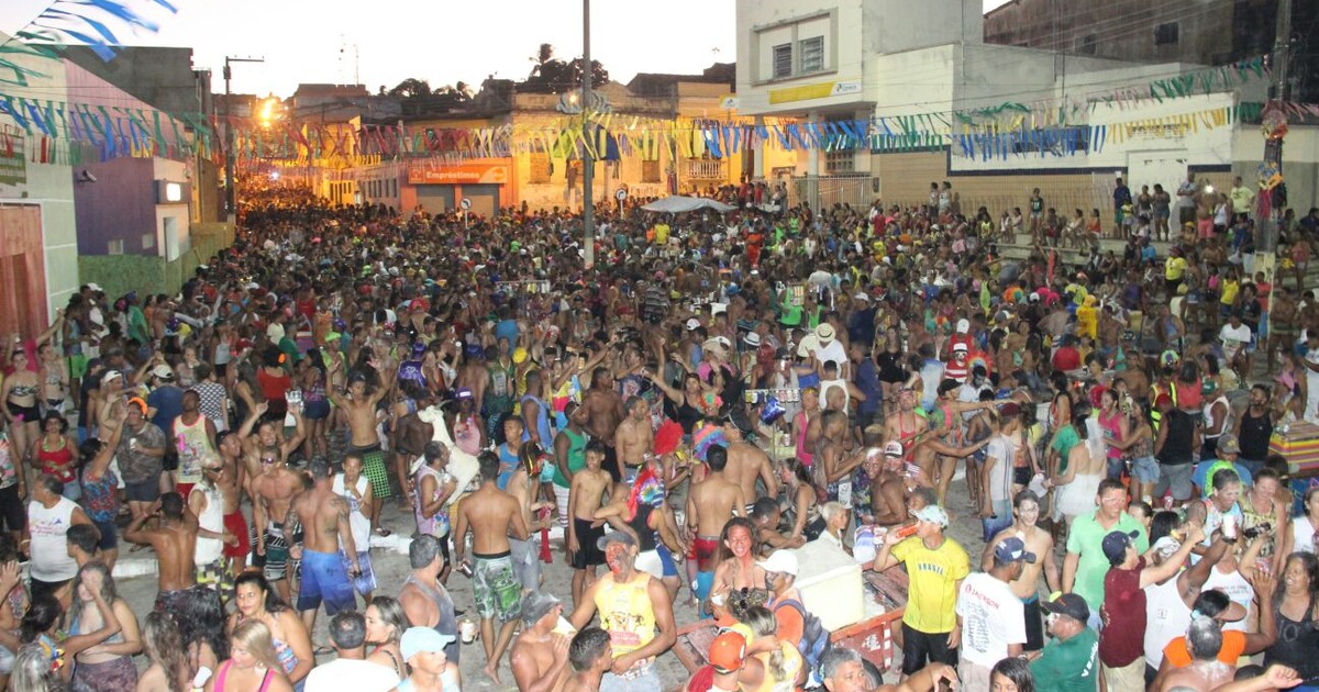 G1 - Neópolis tem desfile do Bloco Zé Pereira e diversas atrações ...