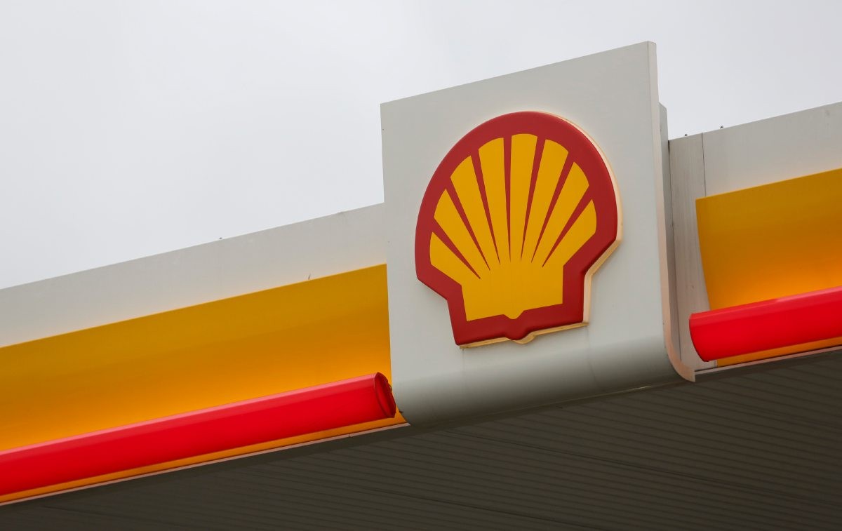Venda de ativos garante alta de 2,6% no lucro da Shell | Empresas ...