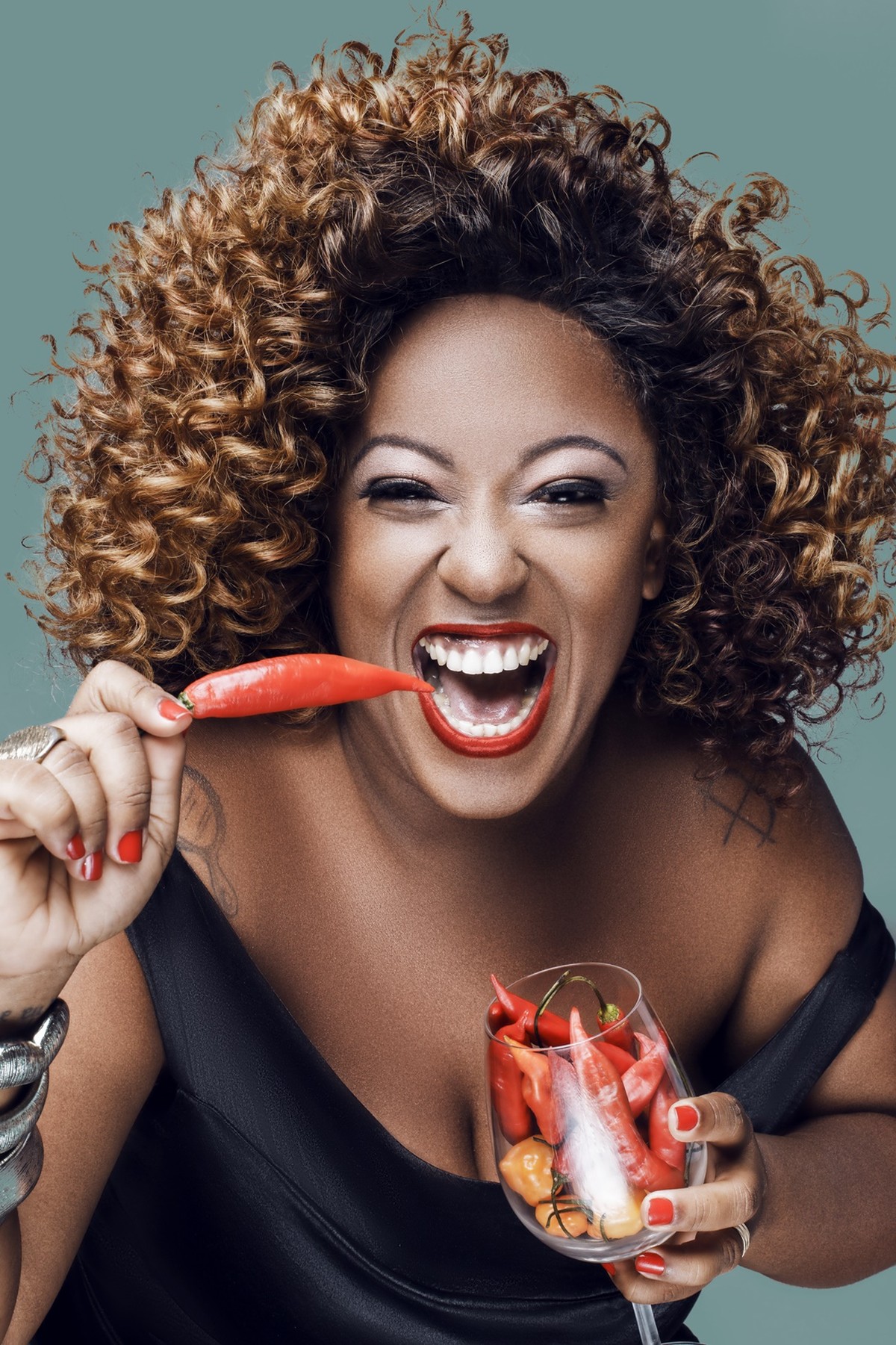 Tia Má é atração do projeto 'Domingo no TCA', com ingressos a R$ 1, em ...