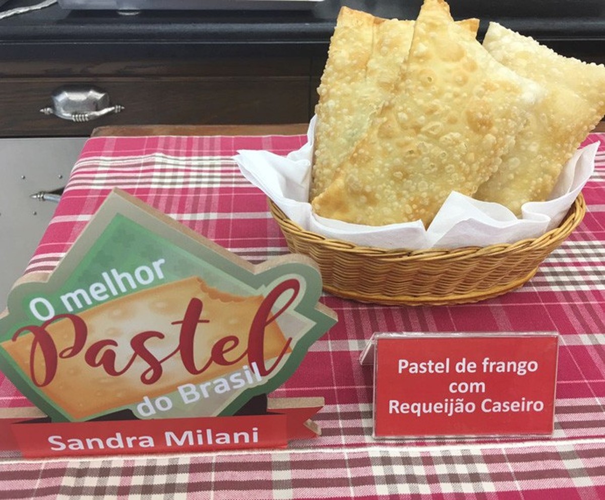 Pastel de Frango com Requeijão Cremoso | Mais Você | Receitas