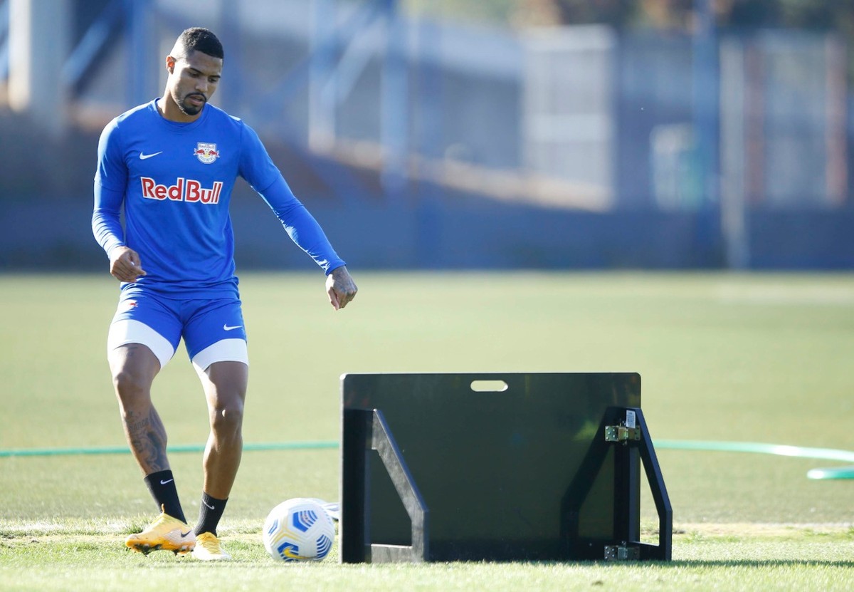 Goiás acerta contratação do atacante Gabriel Novaes, do Bragantino ...