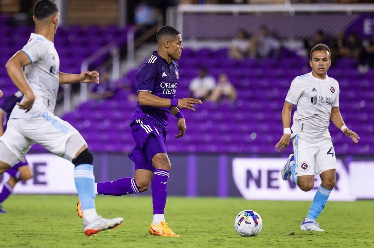 Cuiabá acerta a contratação do meia Victor Yan, que estava no Orlando ...