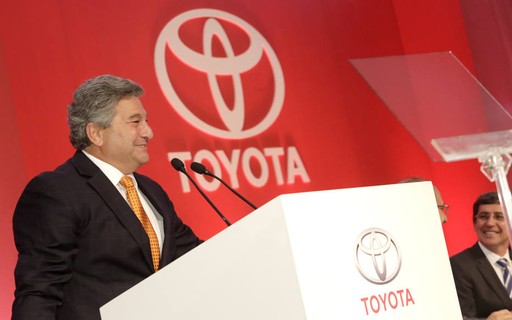 Toyota investe R$ 1,6 bilhão e contrata 500 pessoas - Pequenas Empresas ...