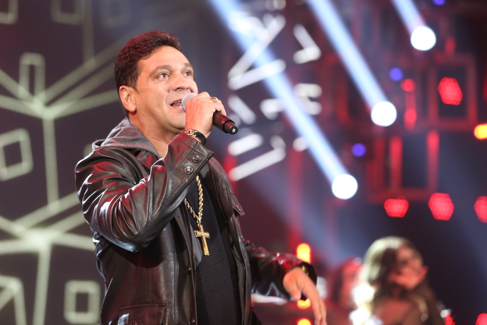 'Ding Dong': DJ internacional Alok agita a plateia na disputa musical ...