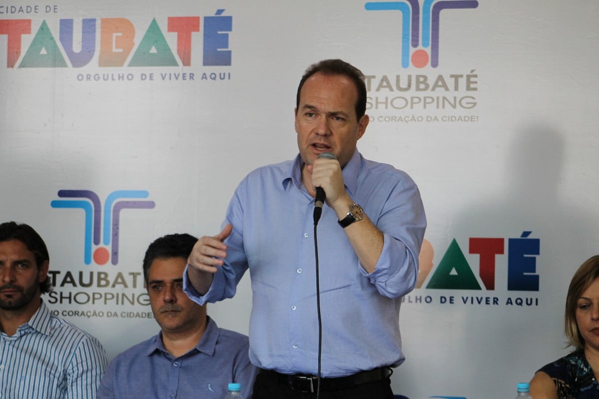 Carlos Arini é apresentado pelo Taubaté e detalha trabalho para Copa ...