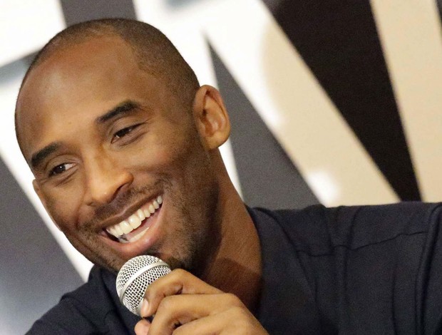 Kobe brinca com peso: 'Tenho que colocar meu traseiro gordo em forma ...
