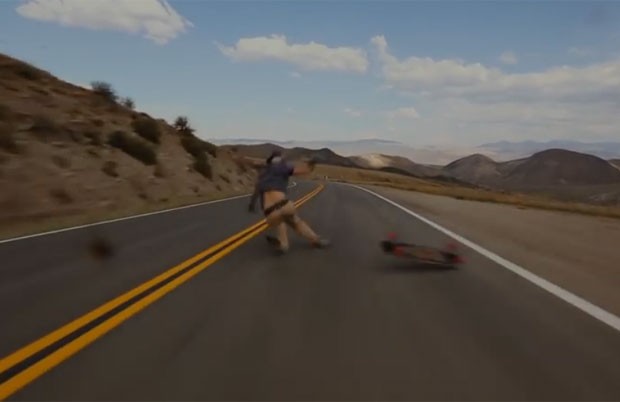 G1 - Skatista sofre tombo incrível após atingir quase 100 km/h nos EUA ...