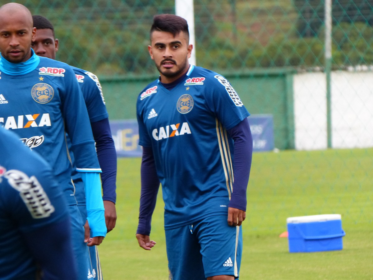 Com Rafhael Lucas, Baptista relaciona 22 jogadores para estreia no ...