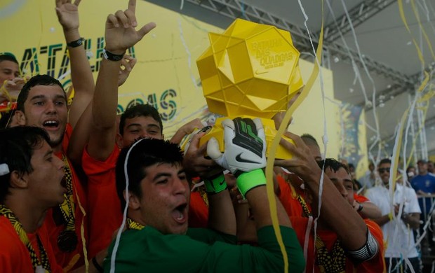 Santos PNI leva a Batalha das Quadras com superioridade em quase tudo ...