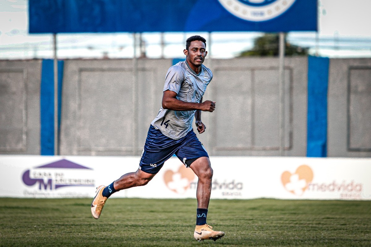 Confiança sofre condenação em ação trabalhista movida pelo atacante ...