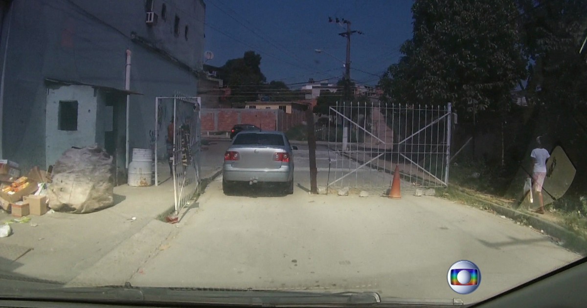G1 - Vídeos mostram domínio do crime em bairros do Subúrbio do Rio ...