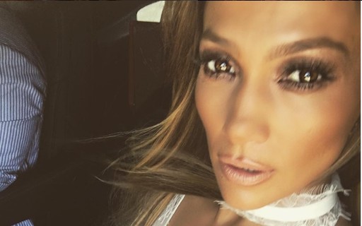 Jennifer Lopez estaria grávida de terceiro filho aos 47 anos de idade ... Jennifer Lopez estaria grávida de terceiro filho aos 47 anos de idade ...