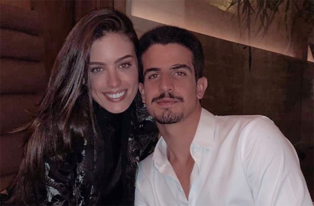 Enzo Celulari ganha homenagem da namorada na web - Quem | QUEM News