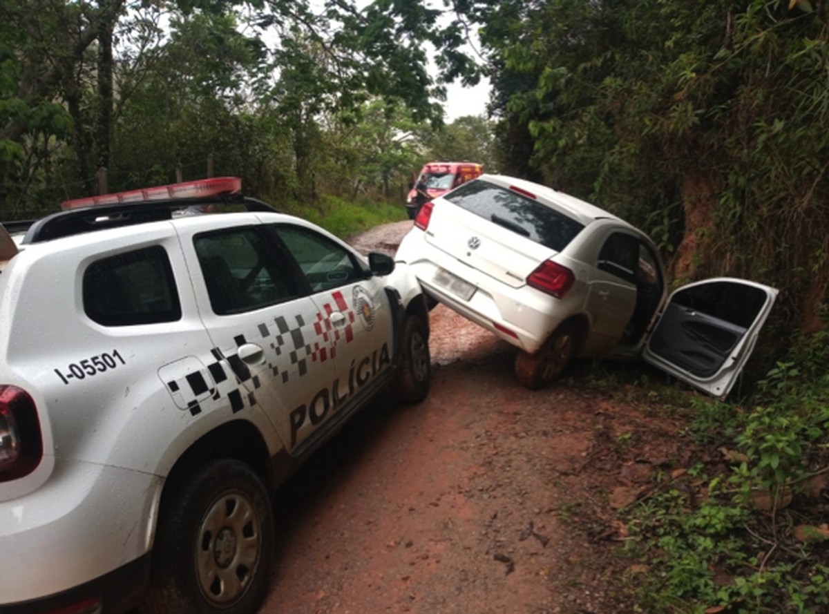 Homem é Baleado Depois De Bater Em Viatura Da Pm Durante Fuga Por Roubo