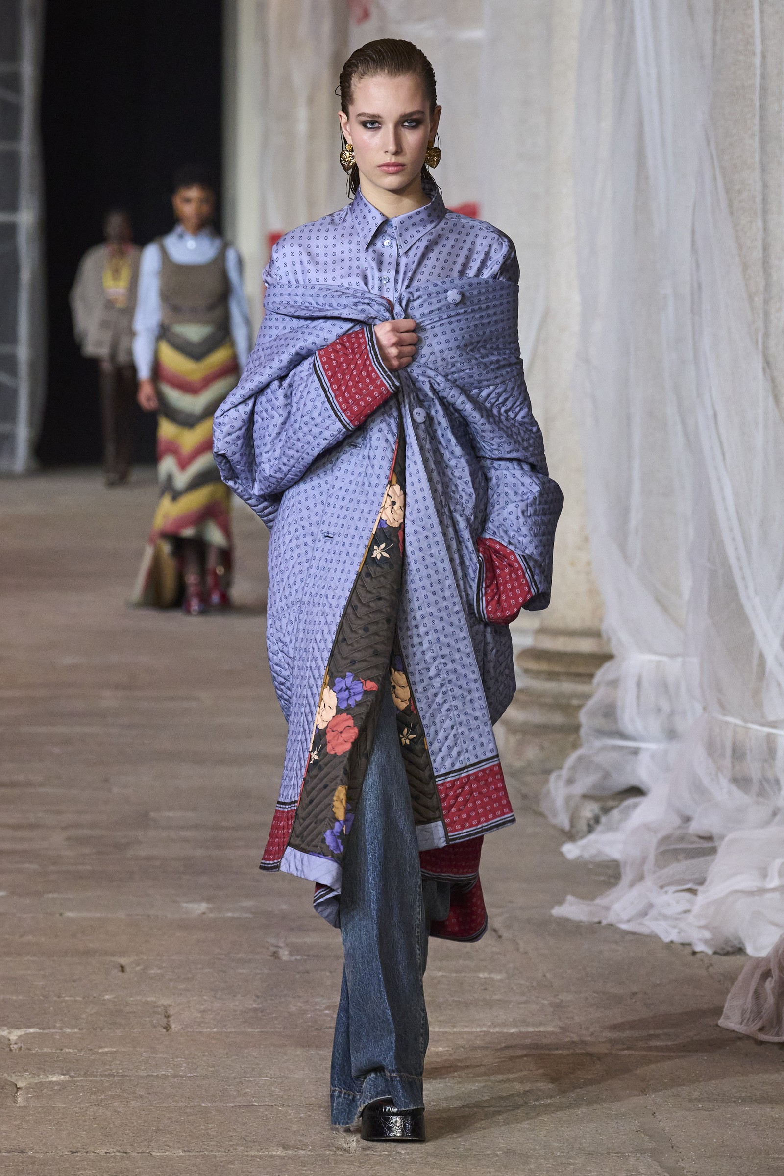 Etro | Milão | Inverno 2023 | Desfiles | Vogue