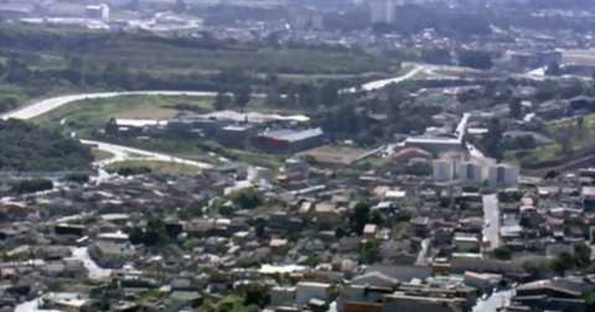 G1 - Problema em bombas da Sabesp deixa 100 mil sem água na Grande SP ...