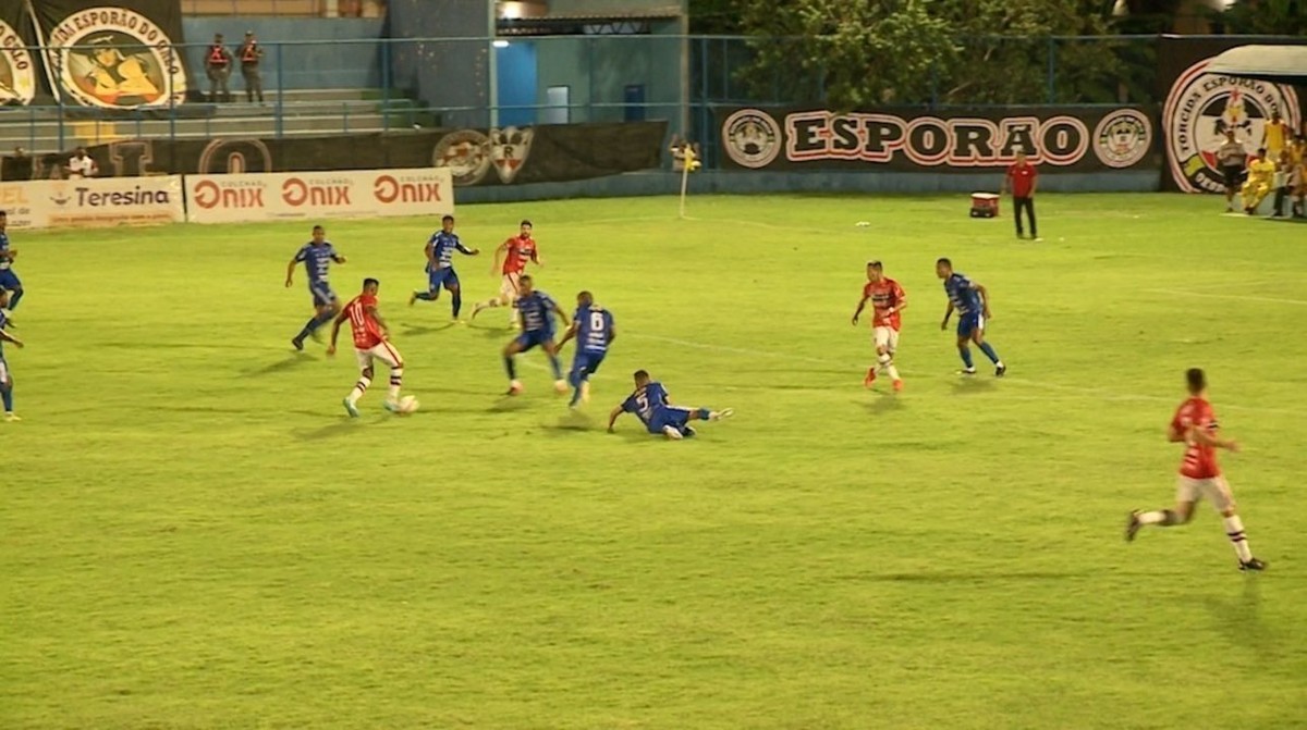 River PI Exibe Gol Anulado E Dispara Contra Arbitragem Desagradando